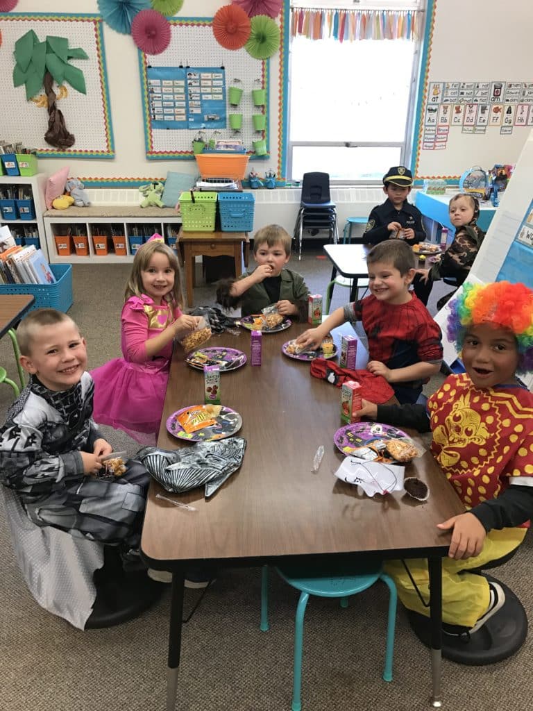 Stress-Free Halloween Activities! - Differentiated Kindergarten